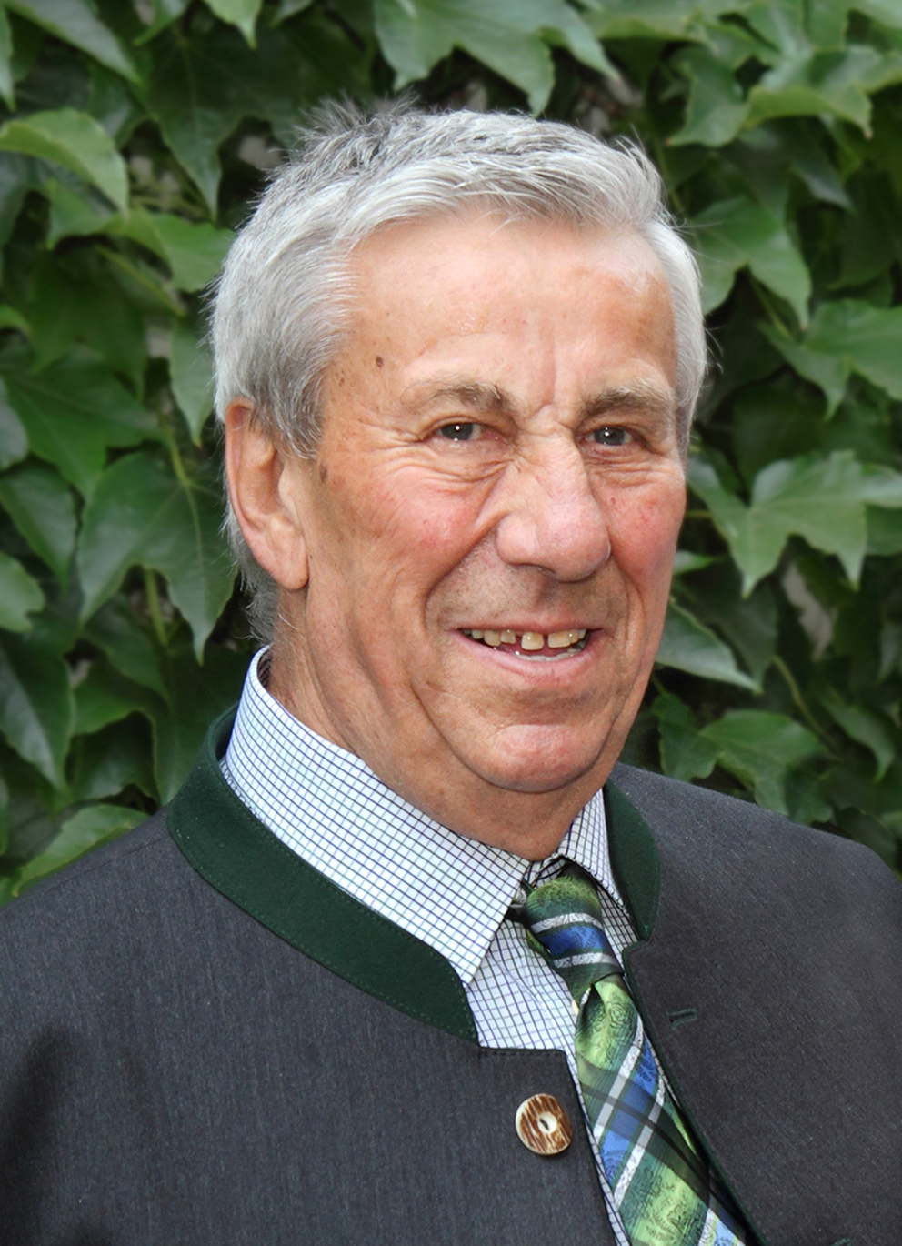 Beisetzungen und Bestattungen im Raum Steinhaus | Trauerfälle